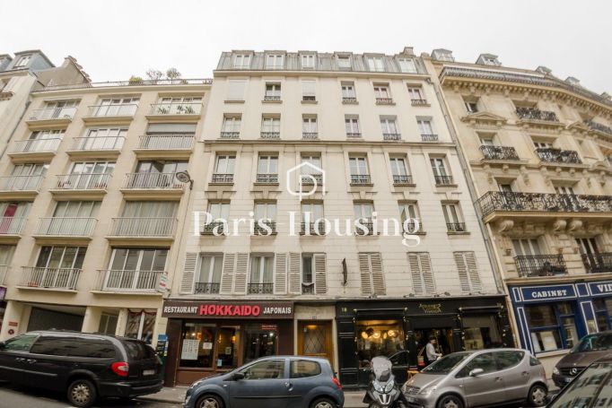 Apartment for sale in Paris 16, 1 bedroom, €349,000 - 150028